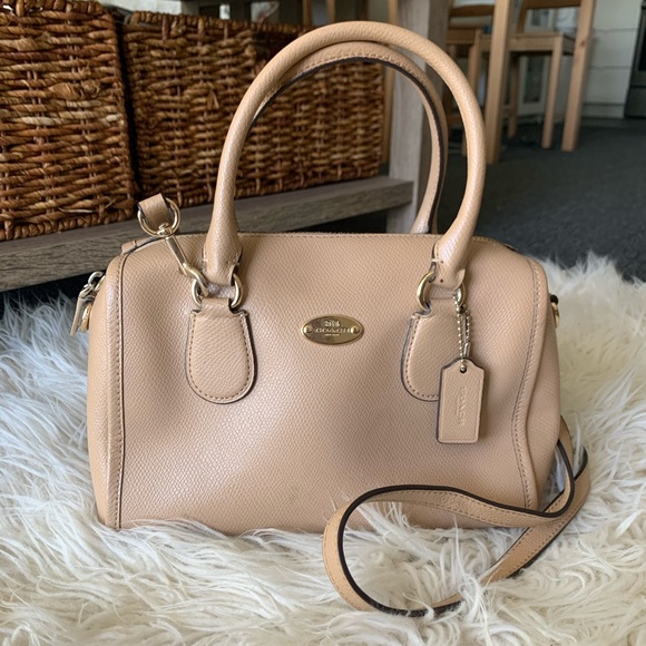Coach | Bags | Coach Cream Leather Crossbody Bag | Poshmark